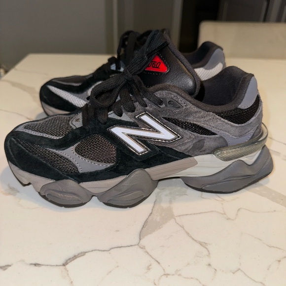 New Balance | Shoes | New Balance 960 Unisex | Poshmark